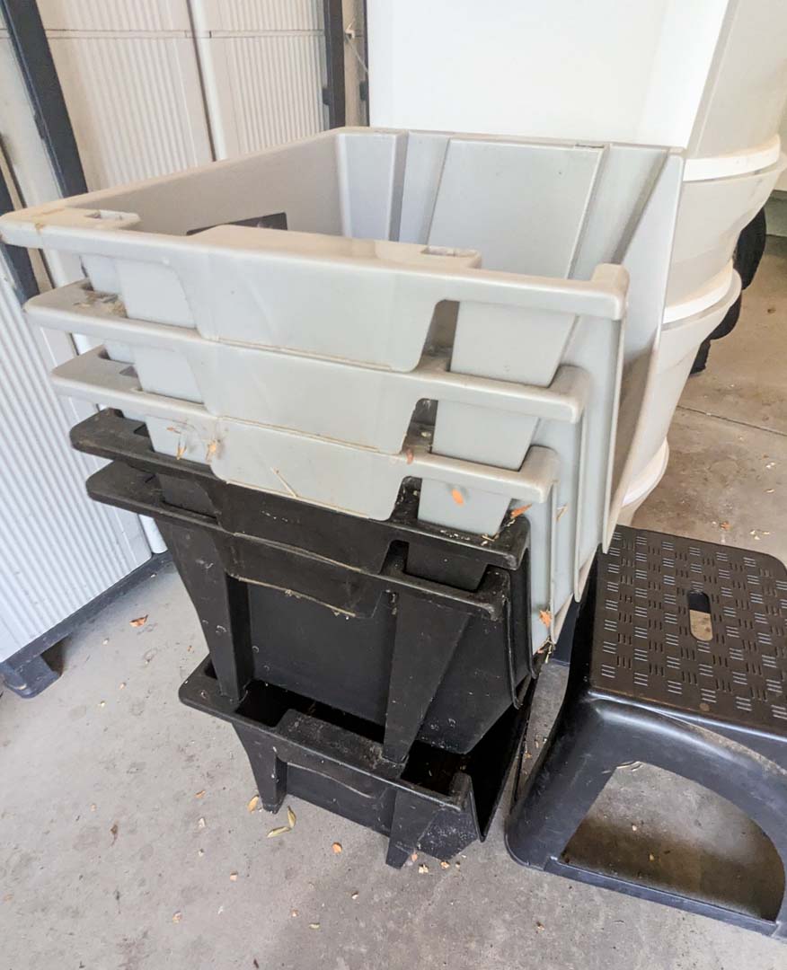 141. 5-Drawer Storage, Step Stool + Bins – Changing Spaces SRS